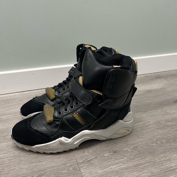 Maison Martin Margiela | Shoes | Maison Margiela Deconstructed High Top ...